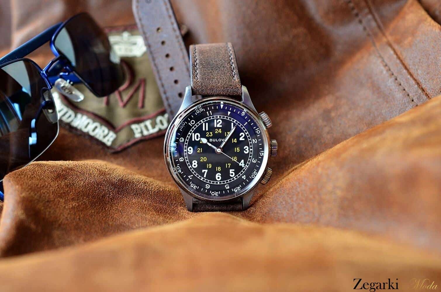 Recenzja: BULOVA A-15 Pilot Dual Time Automatic (96A245) - Zegarki i Moda